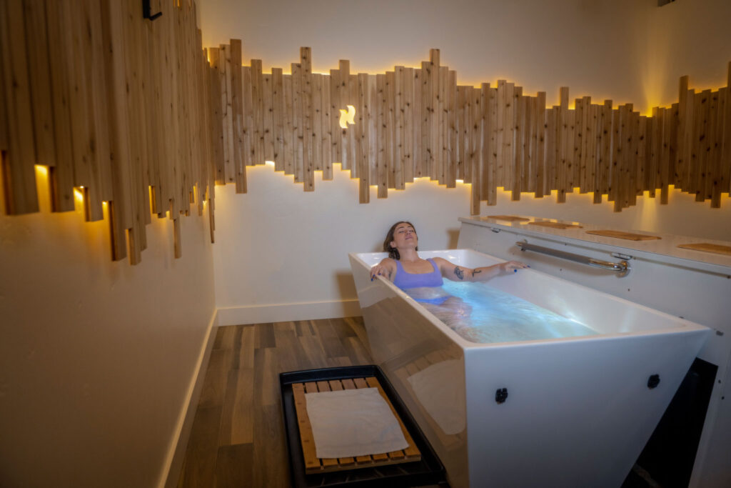 Heat-Praxia-HR-1083 - Nspire Magazine - Pacific Northwest Living